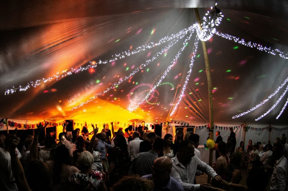 How To Decorate A Marquee For A Party | Stretch & Tents